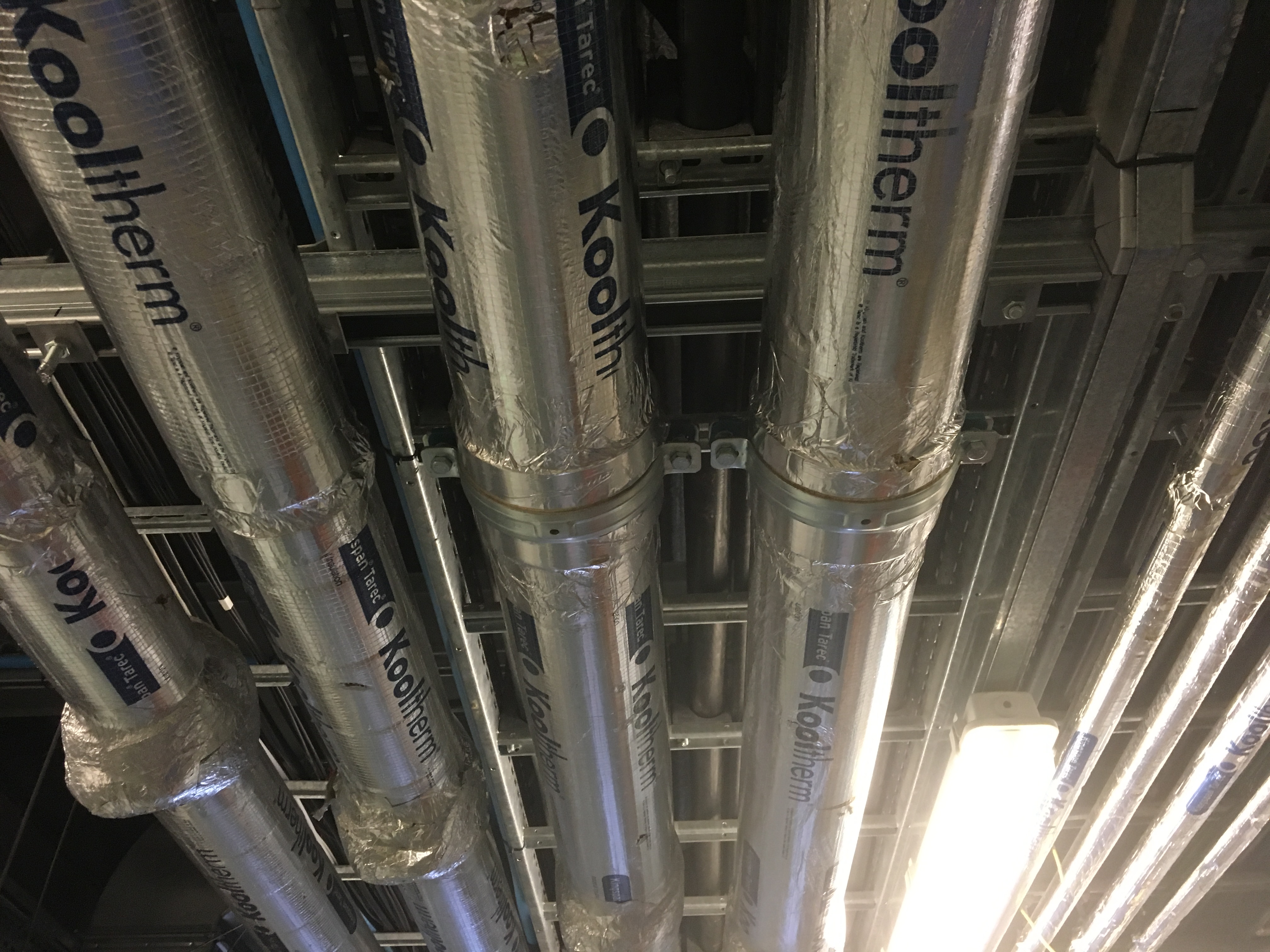 Pipe clamps installation examples - Walraven