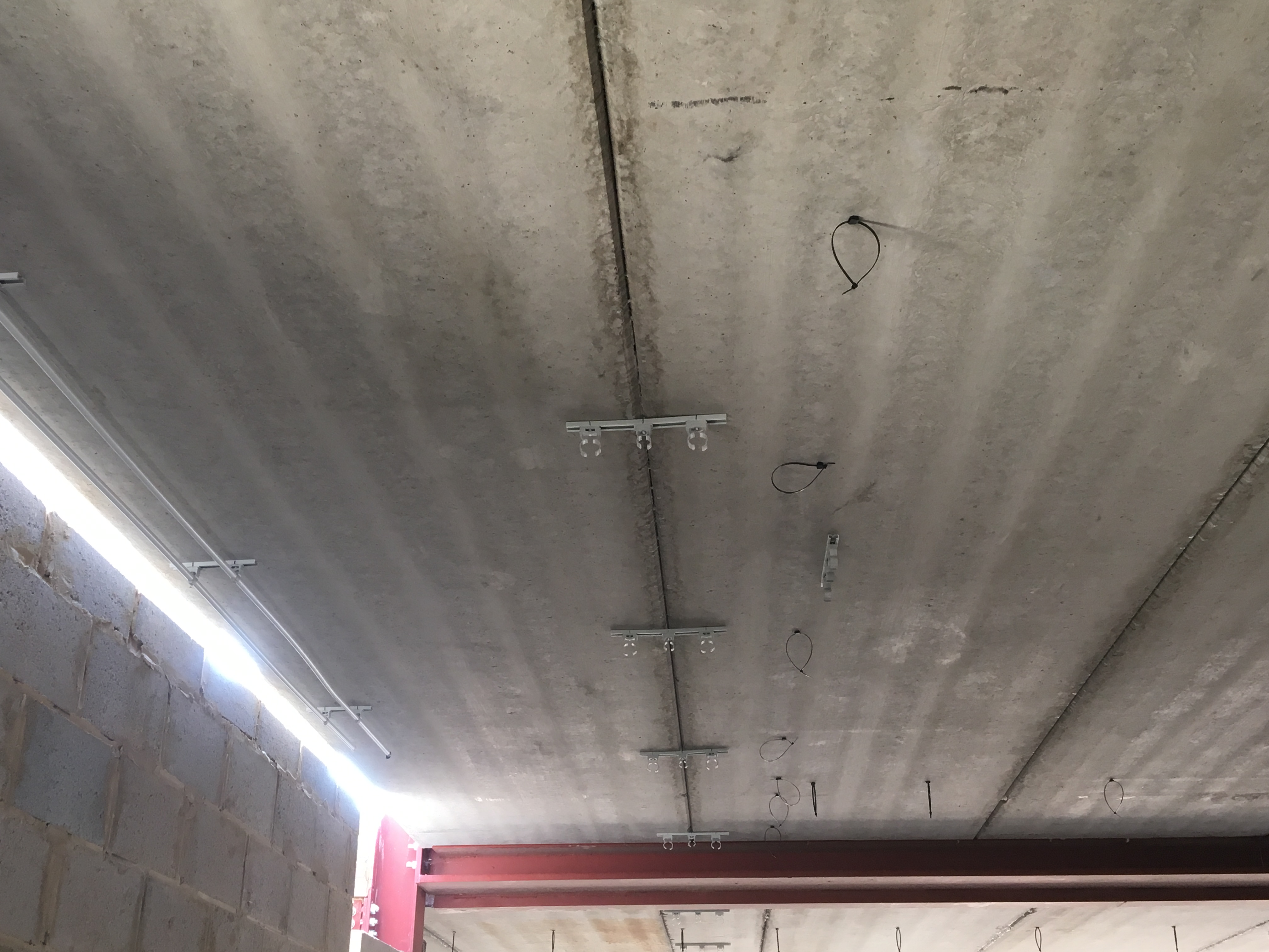 Pipe clamps installation examples - Walraven