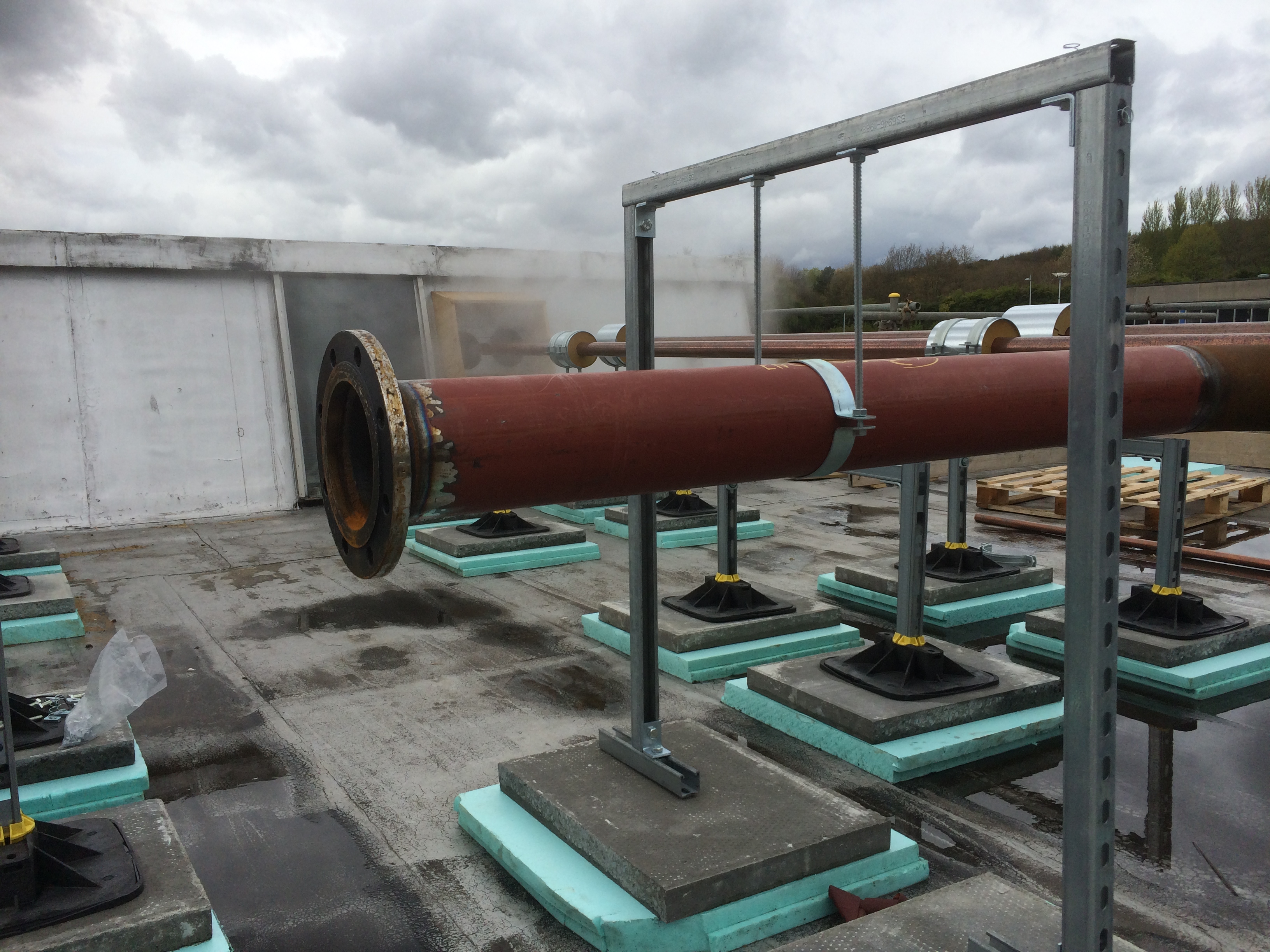 Pipe clamps installation examples - Walraven