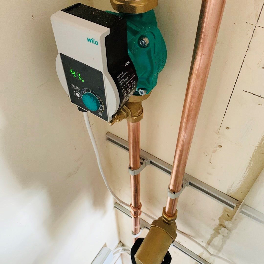 The plastic pipe clip with a difference from Walraven - starQuick