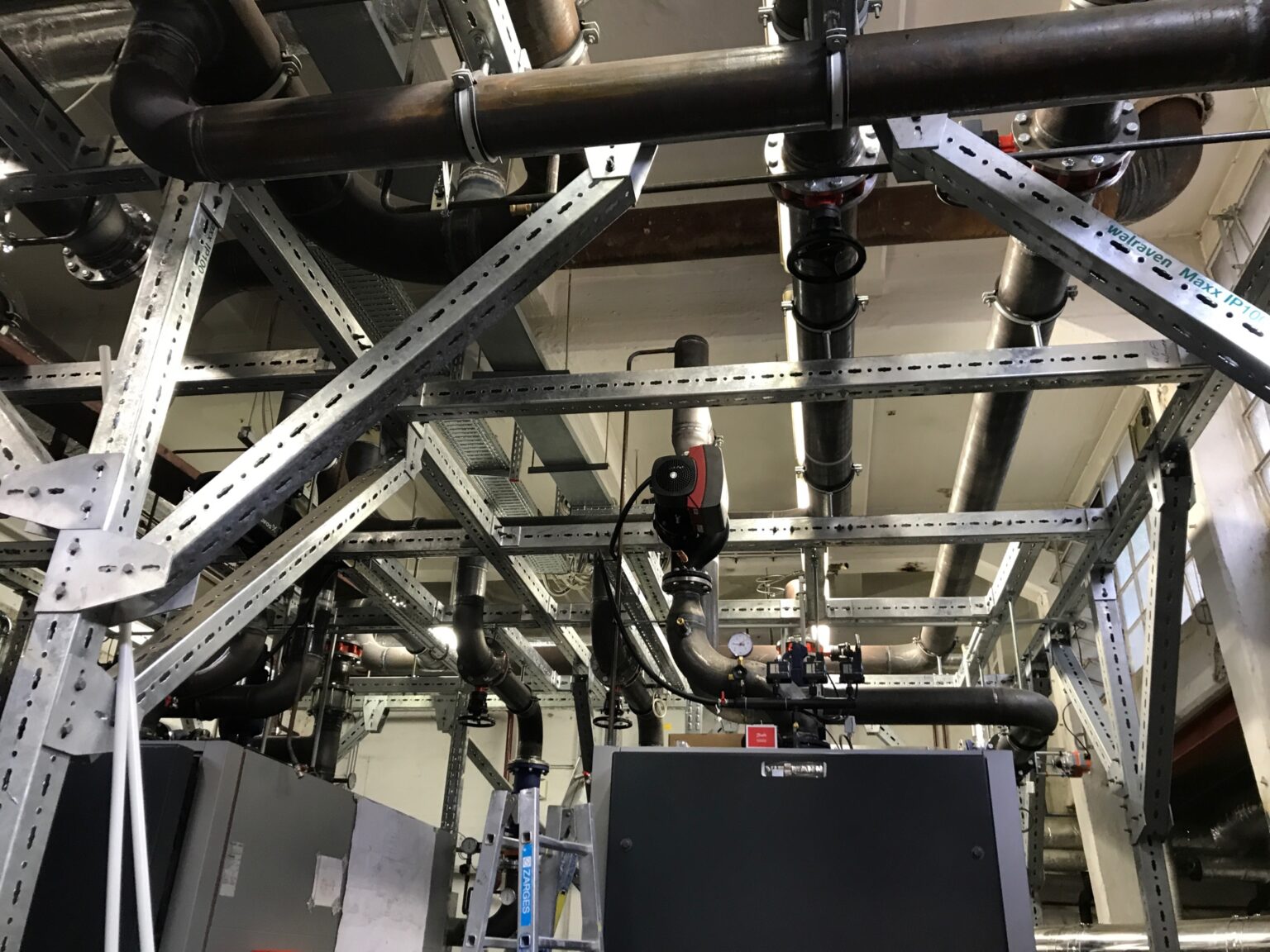 What are modular steel frames and when to use them in M&E installations?