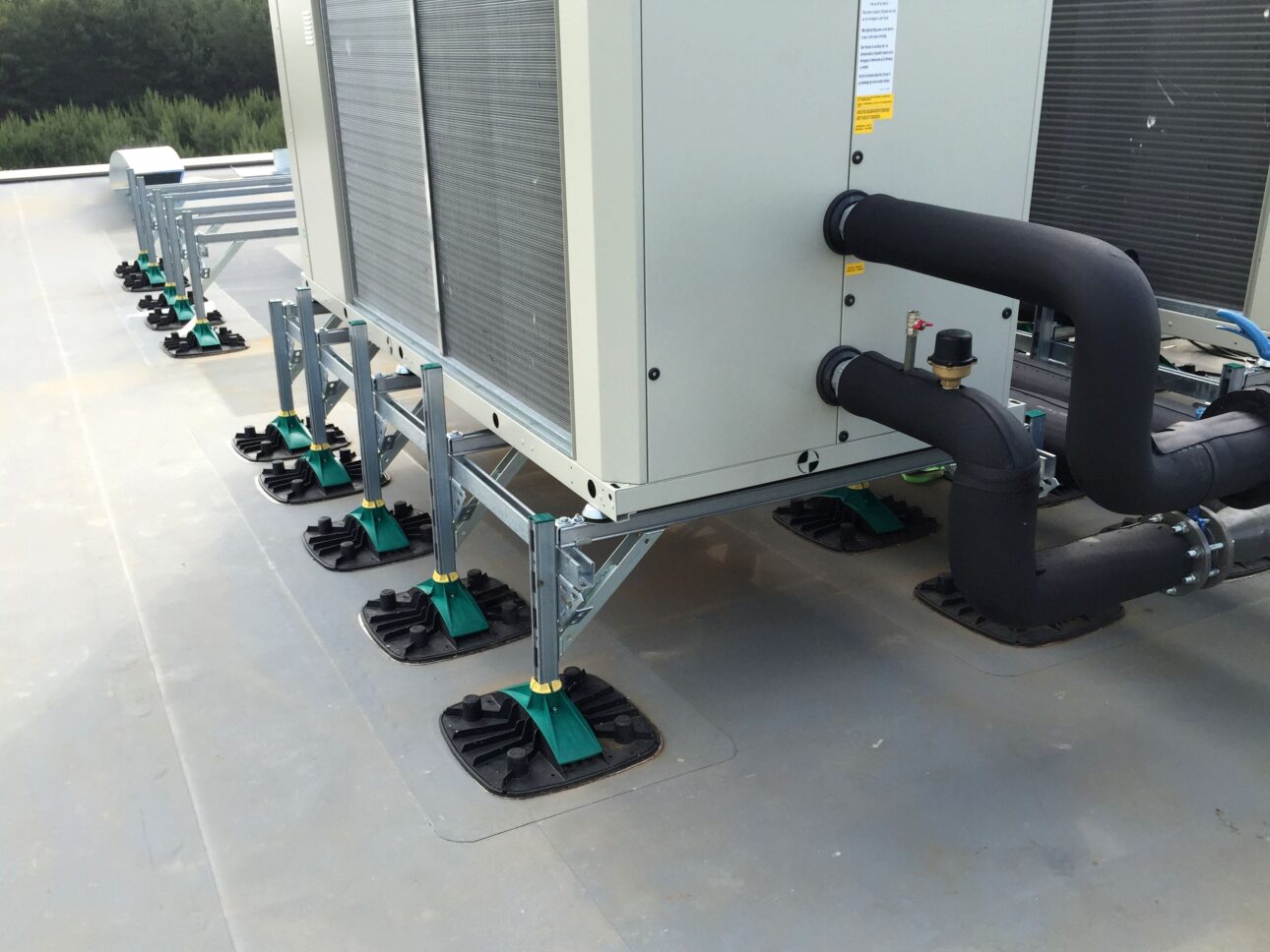 Pitched roof? No problem for the Walraven Yeti 480!