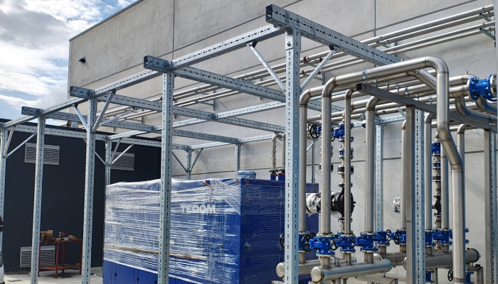 Safe and efficient construction of large, elevated support frames